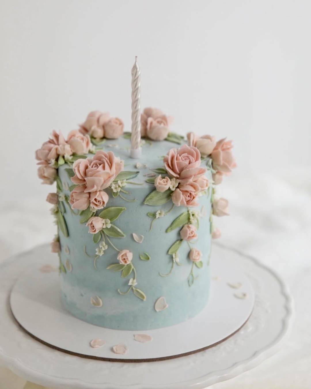 23 Stunning Pastel Floral Cake Designs (2026) - Oh My Gut