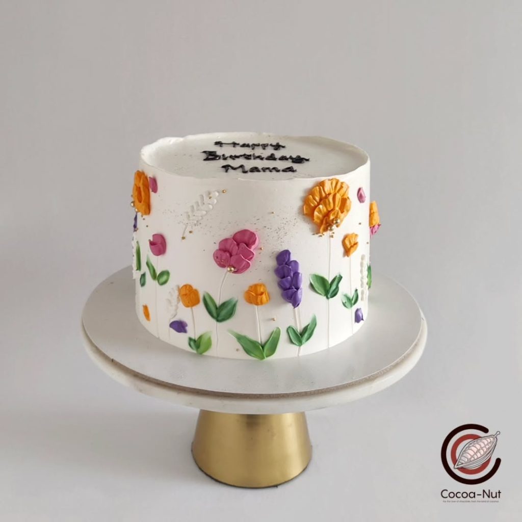23 Classy Simple Floral Cake Designs (2026) - Oh My Gut